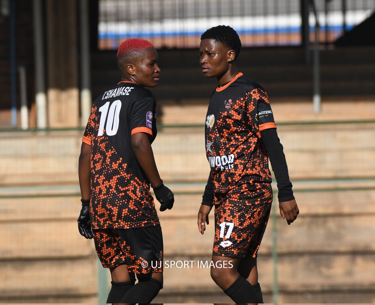 UJ Ladies announce the return of the Shamase twins - Centre Circle